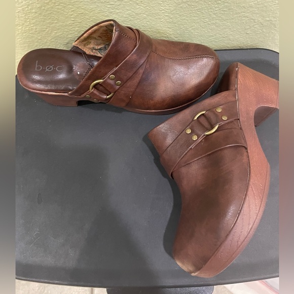 boc | Shoes | New Boc Comfort Back Open Mule Cross Strap Metal Ring ...